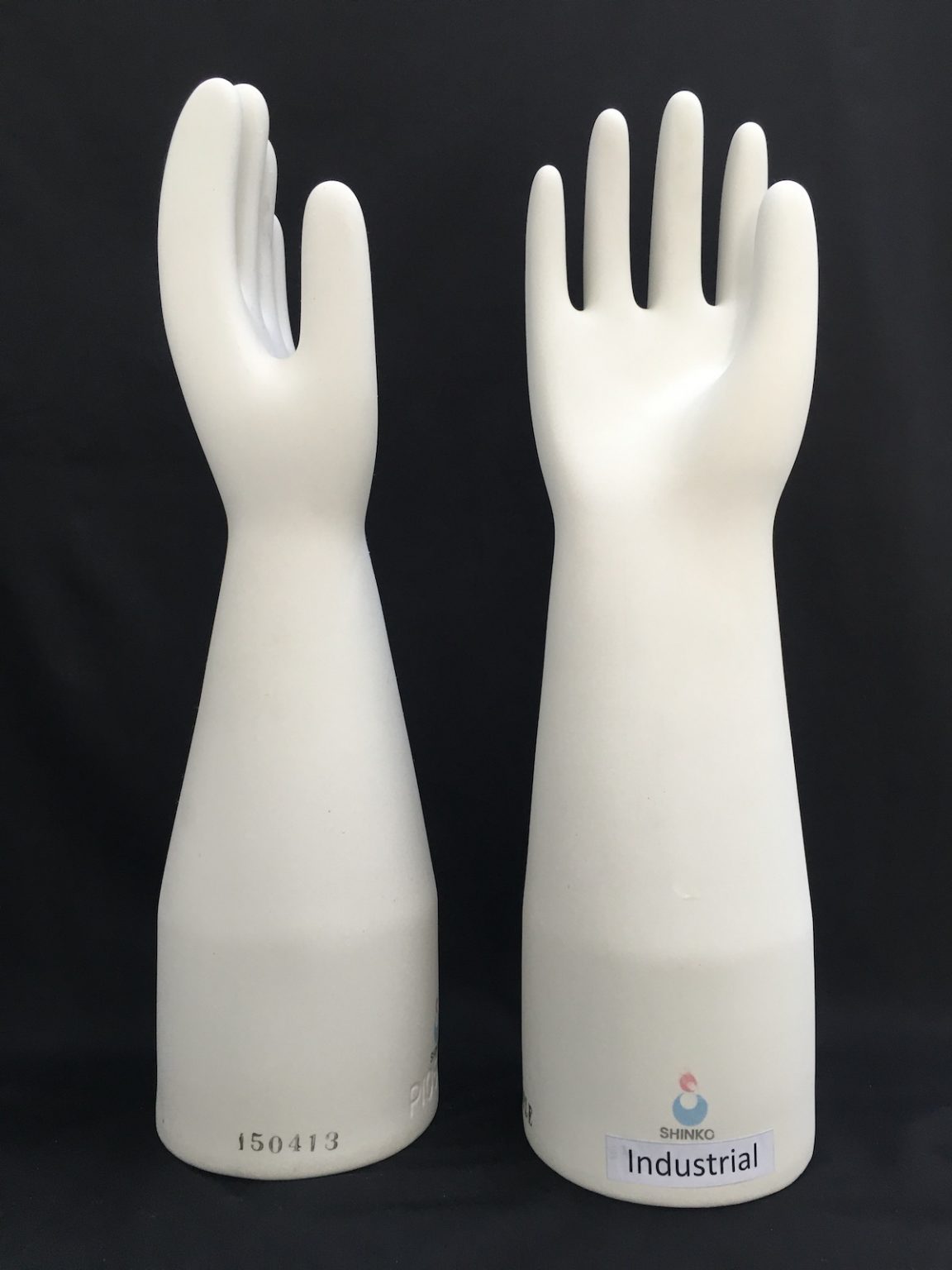 SNKO | Top grade ceramic glove and dipping products