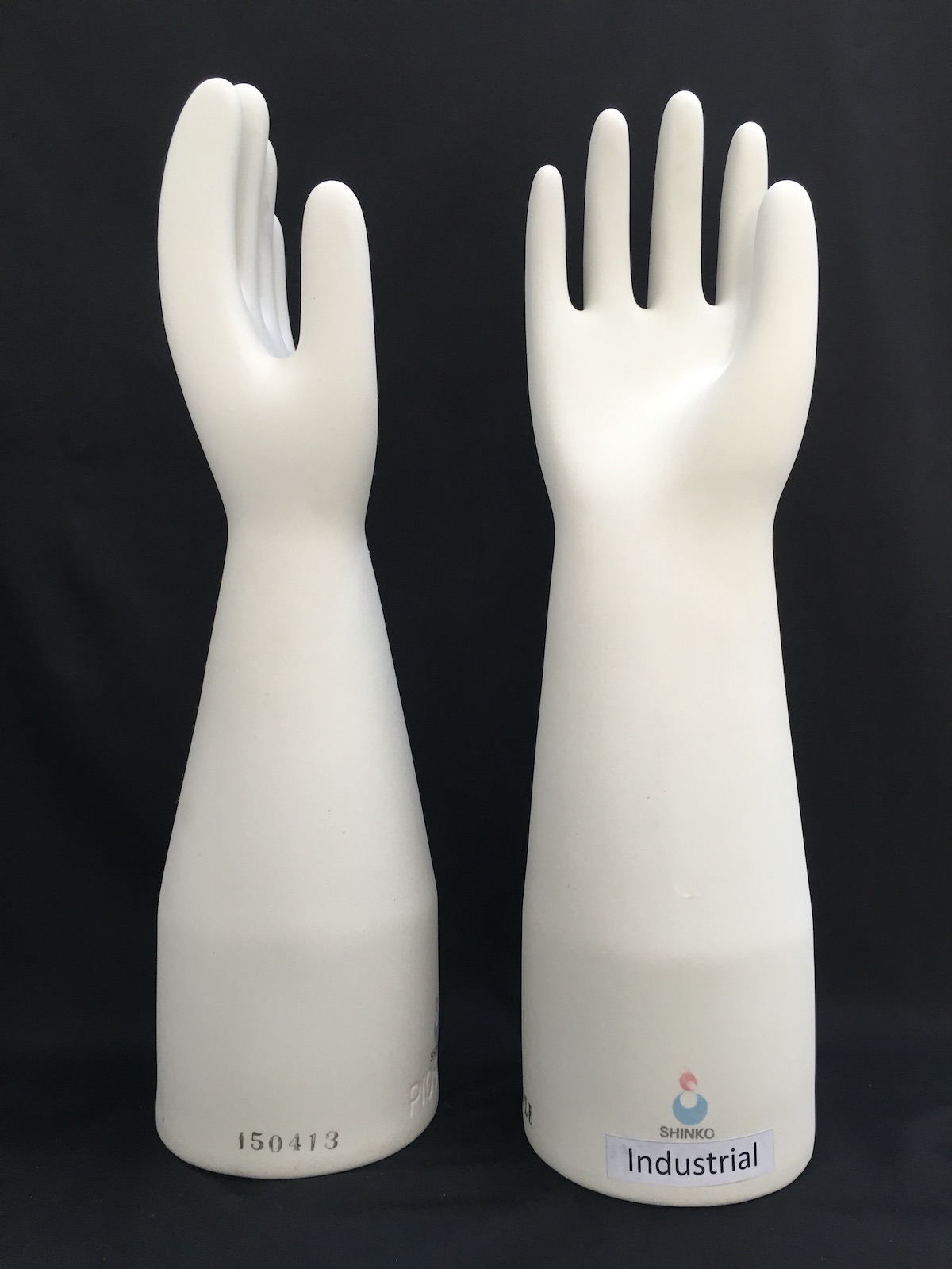 SNKO | Top grade ceramic glove and dipping products